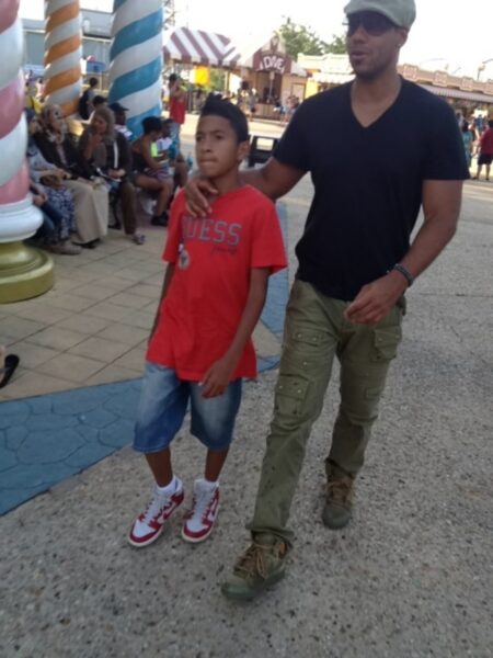 Alex Damian Santos: Romeo Santos’ First Son, Born When His Father Was ...